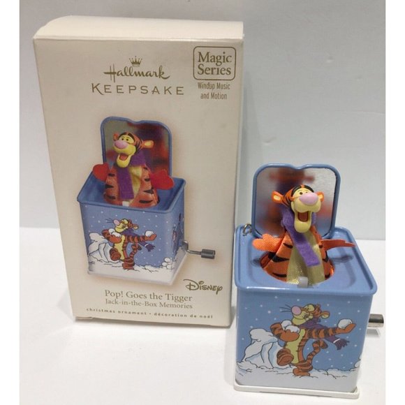 Hallmark | Holiday | Hallmark Pop Goes The Tigger Holiday 207 Ornament ...